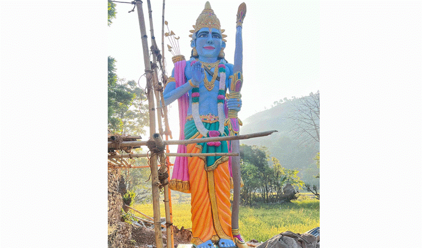 21-Foot-Tall Ram atatue constructed in Panjyunaya through donations ...